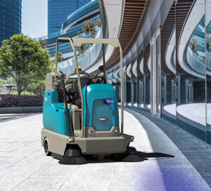 Barredora compacta S16 operador a bordo a baterías - Tennant